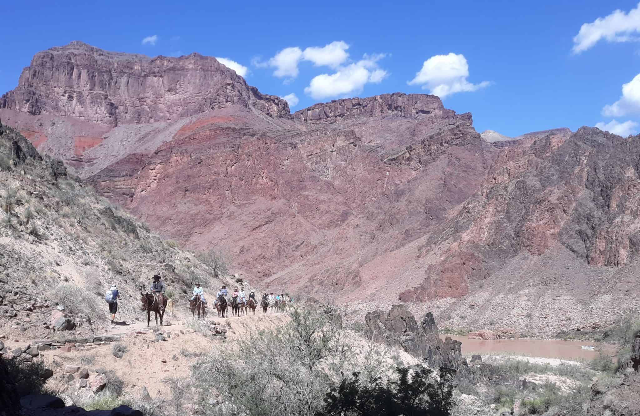 Guide to Hiking the South Kaibab to Bright Angel Trail