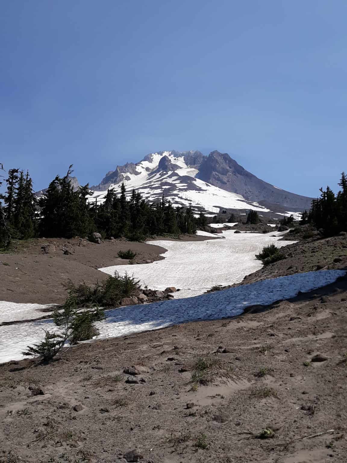 What to Expect From a Mount Hood Guided Climb