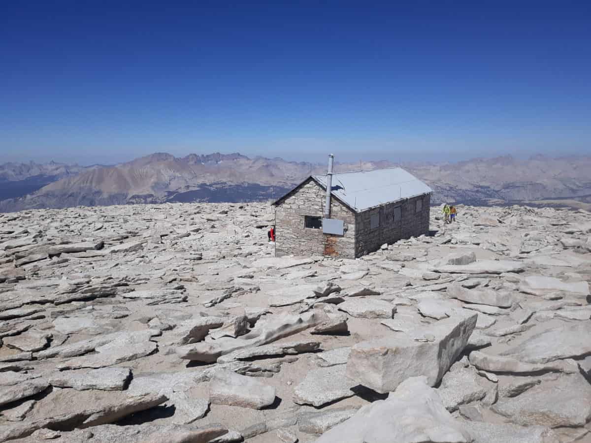 Guide to Climbing Mount Whitney in One Day