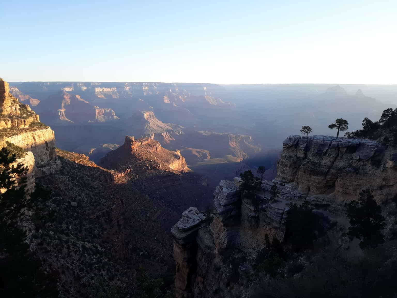 Guide to Hiking the Bright Angel Trail in the Grand Canyon